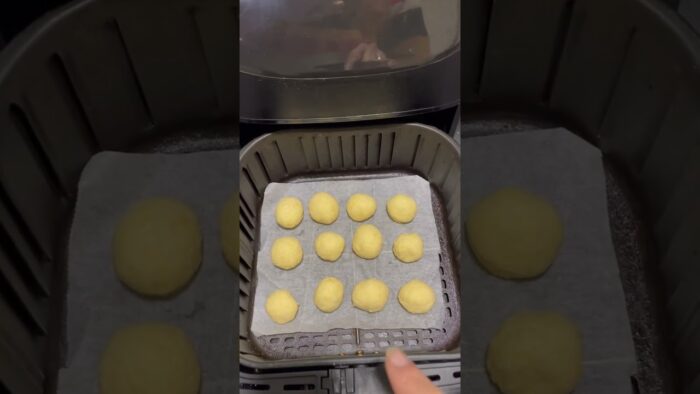 Bolitas de queso 🧀 en Freidora de Aire. [SIN GLUTEN] | recetástico